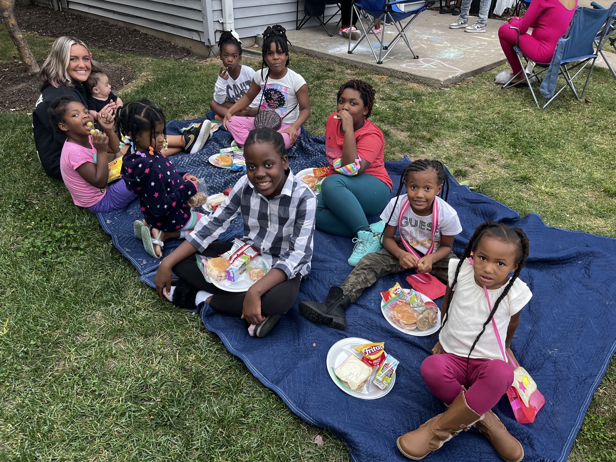 Weekly Outreach – Urban Reach STL